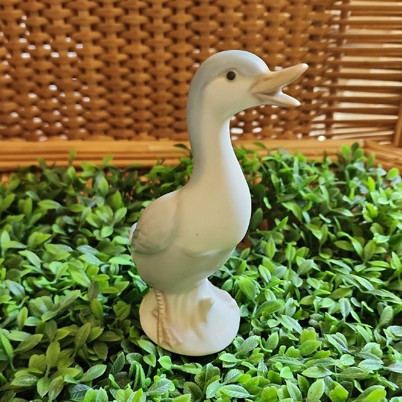 Otagiri | Accents | Sweet Vintage Otagiri Porcelain Duck Figurine ...